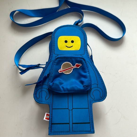 Lego | Bags | Lego X Target Blue Minifigure Astronaut Benny Crossbody ...